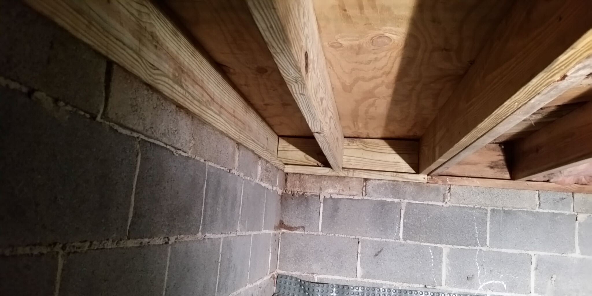 Expert Sistering Floor Joists Repair in Northern Florida